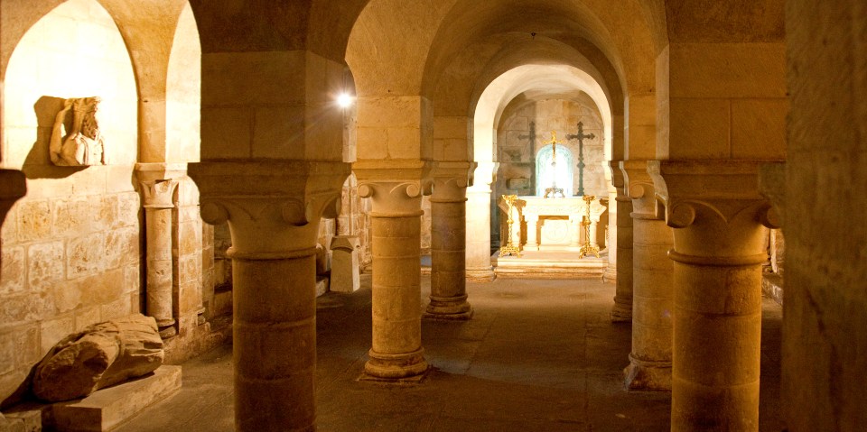 ¿Qué es una cripta?