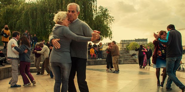 El tango y nuestros ancianos, una combinación muy saludable