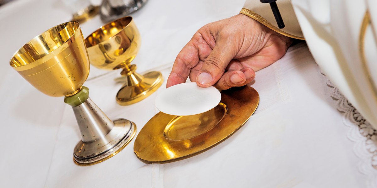 ¿De dónde viene la palabra “hostia”?