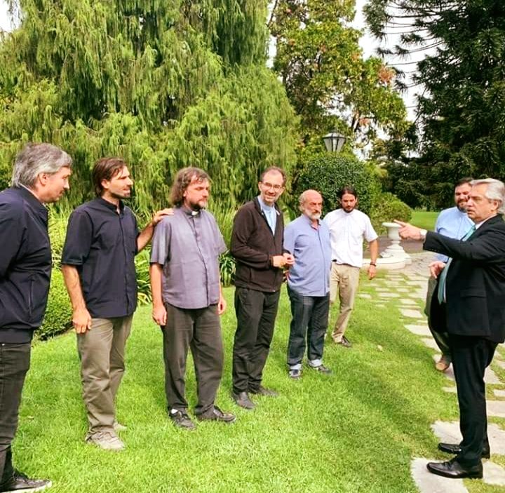 La justicia argentina investiga espionaje ilegal a un obispo y sacerdotes