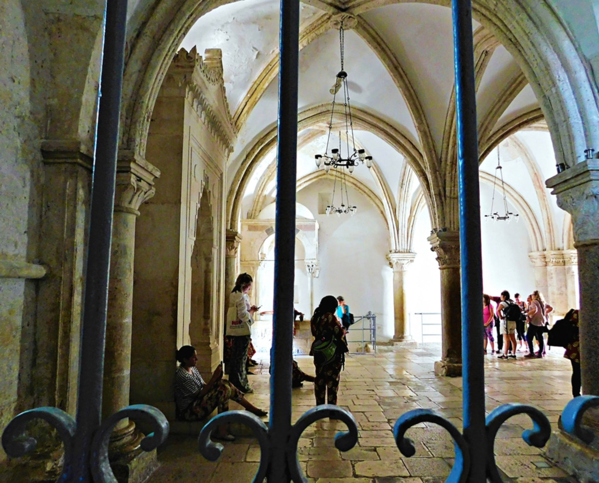 ¿Cómo actúa el Espíritu Santo?