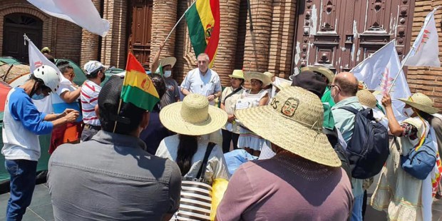 La marcha indígena de Bolivia y la ayuda humanitaria de la Iglesia
