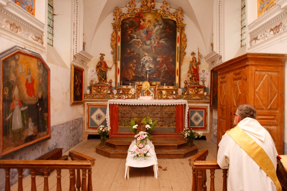 ¿Qué es una capilla católica de adoración?