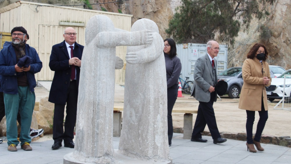 «El Último Abrazo», un «Memorial por la Vida» que fue bendecido en Chile