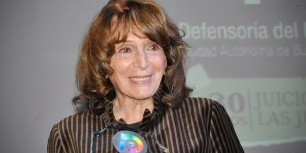Murió Magdalena Ruiz Guiñazú, emblema del periodismo marcada por Juan ...