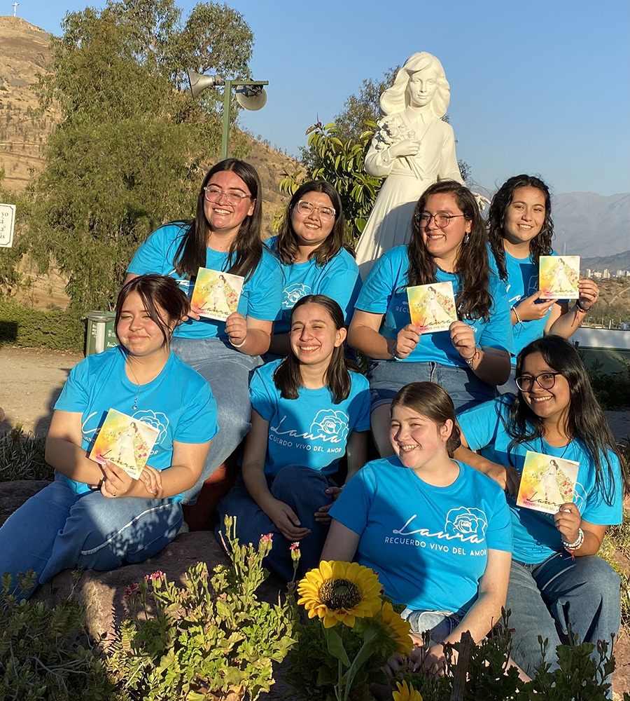 Jóvenes chilenas presentan disco dedicado a Laura Vicuña