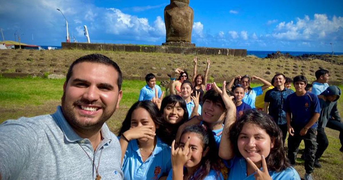 El profesor de religión que deja huella en Isla de Pascua