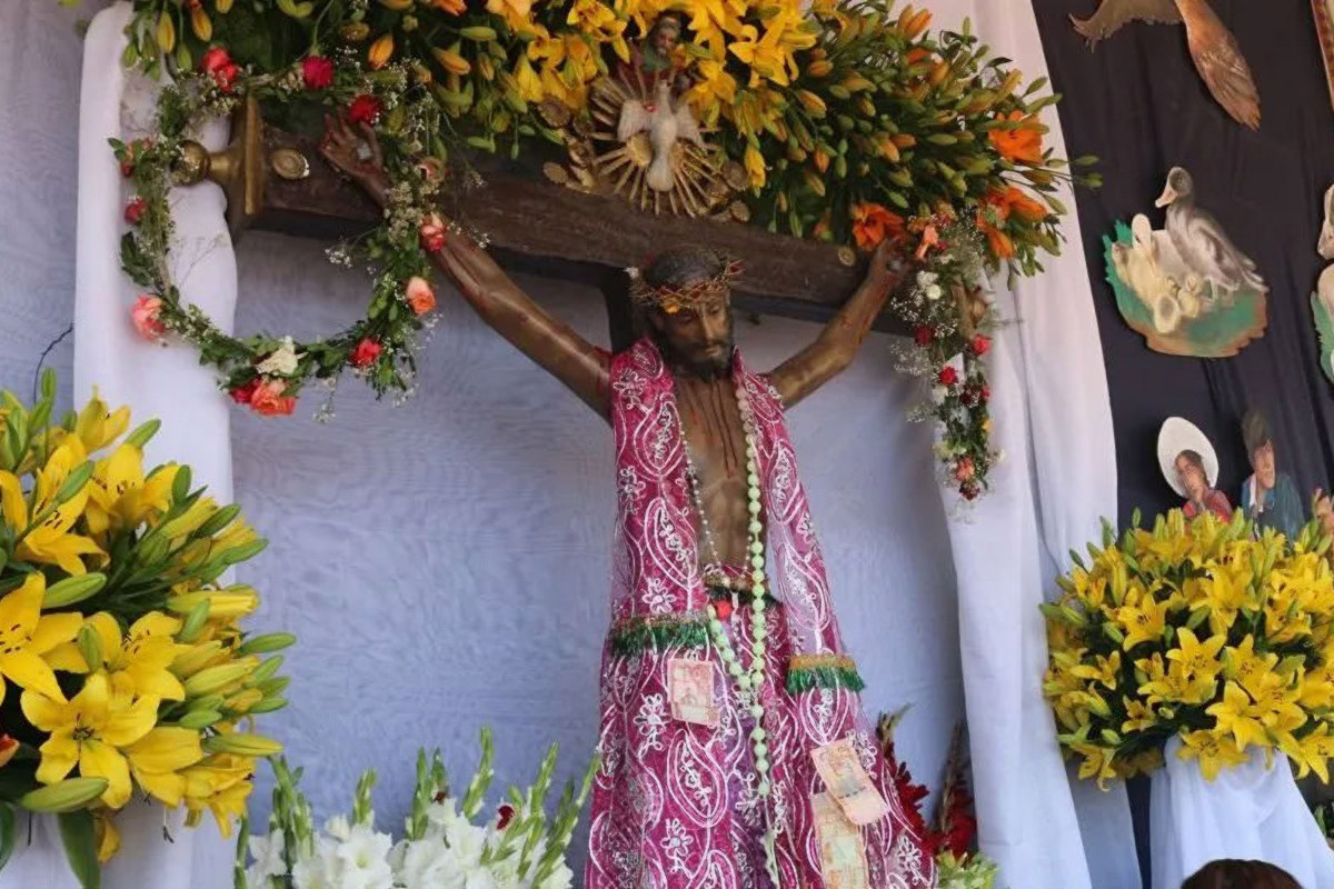 Santa Vera Cruz Tatala, famosa fiesta de la fecundidad en Bolivia