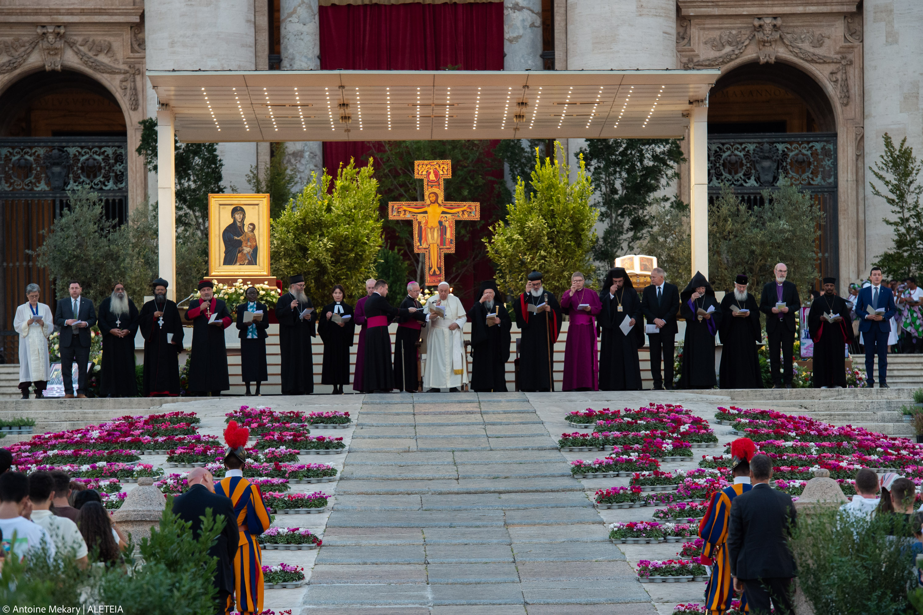 (VIDEO) Rumbo al primer viaje apostólico del Papa León