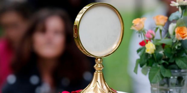 ¿Qué son los Tarsicios e Inesitas de la Adoración Nocturna?