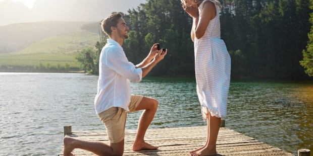 Tres buenas razones para comprometerse este verano