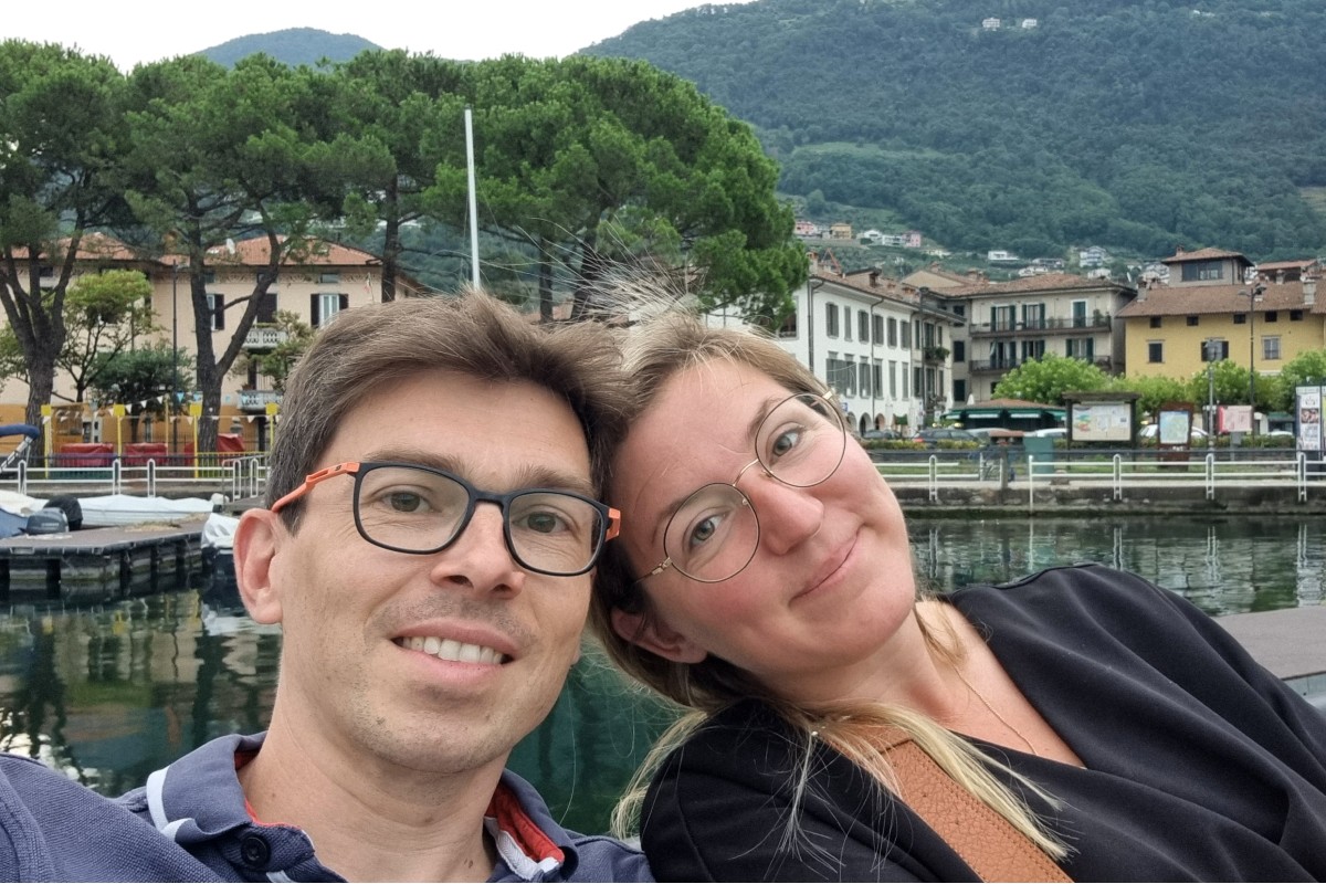 Aliénor y Emmanuel estuvieron a punto de divorciarse, pero la fe los ...