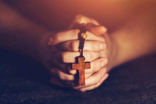 6 citas bíblicas para cuando tienes miedo a la muerte